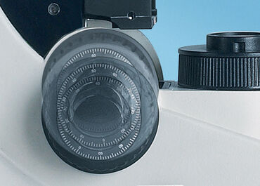 DM1000 LED Ergonomic system microscope | Products | Leica Microsystems