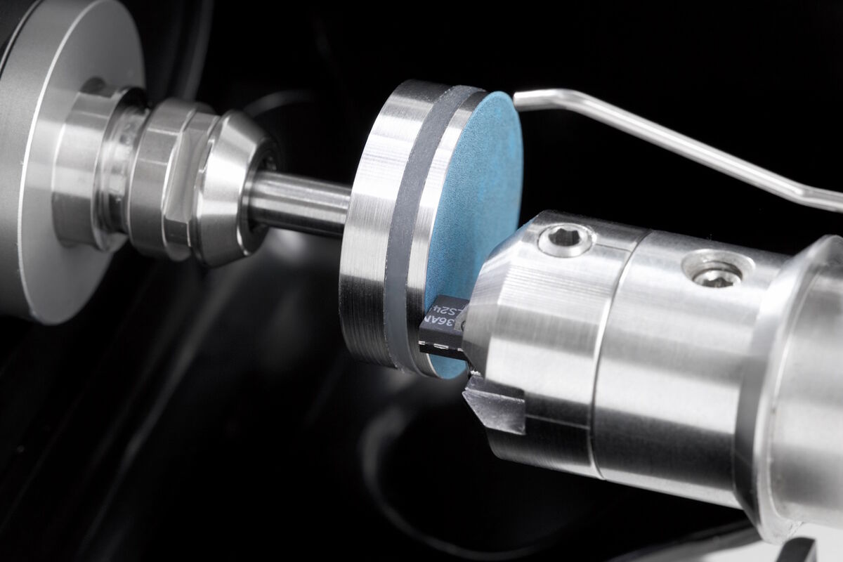 Quality Control via Cross Sections of PCBs, PCBAs, ICs, and Batteries ...