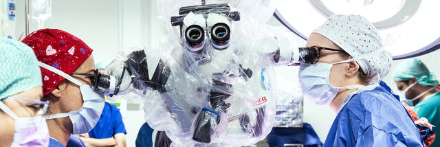 Plastic & Reconstructive Surgery | Applications | Leica Microsystems