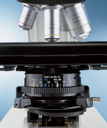 DM2500 P Versatile, Modular Polarization Microscope Leica DM2500 P ...