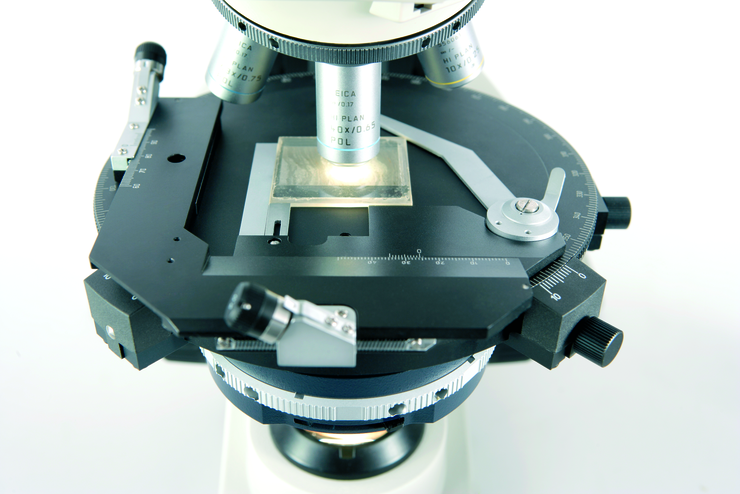 DM2500 P Microscópio de polarização modular, versátil - Mídia ...