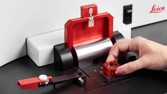 Electron Microscope Sample Preparation | Products | Leica Microsystems