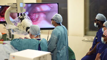 M530 OHX ENT Premium surgical microscope for ENT - Applications ...