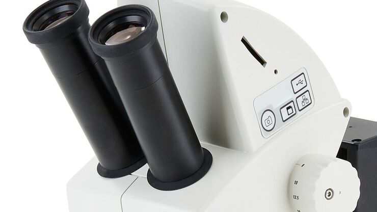 Leica EZ4 W & EZ4 E Educational stereo microscopes for college ...