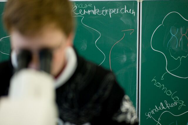 Educational Microscopes | Applications | Leica Microsystems