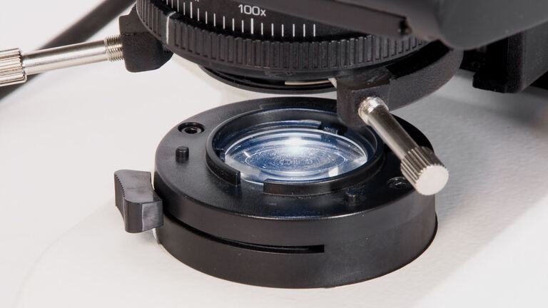 DM500 | Products | Leica Microsystems