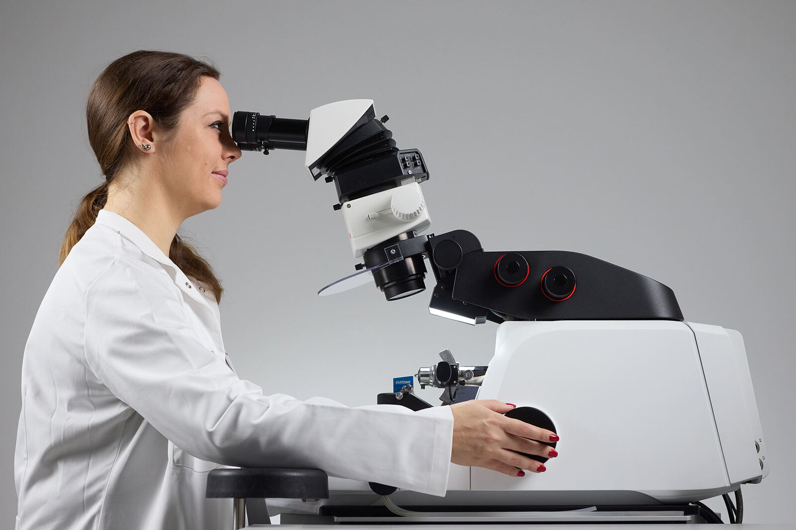 UC Enuity Ultramicrotome | Products | Leica Microsystems
